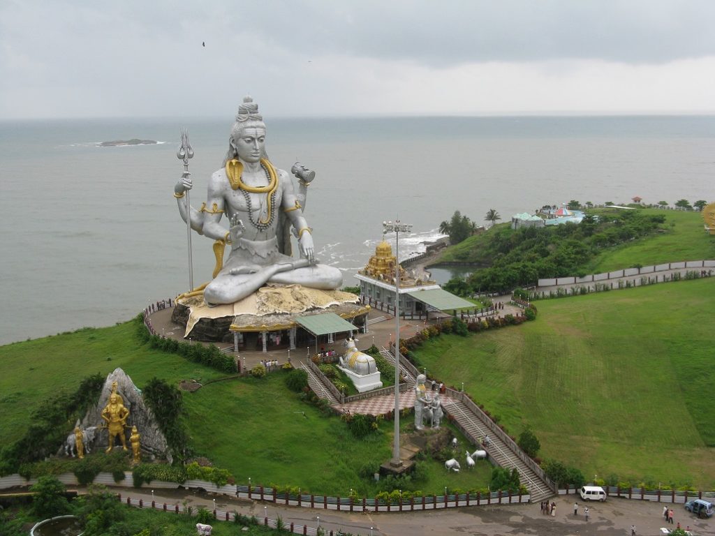 Holy Town Of Murudeshwar | Karnataka – Travel And Trekking